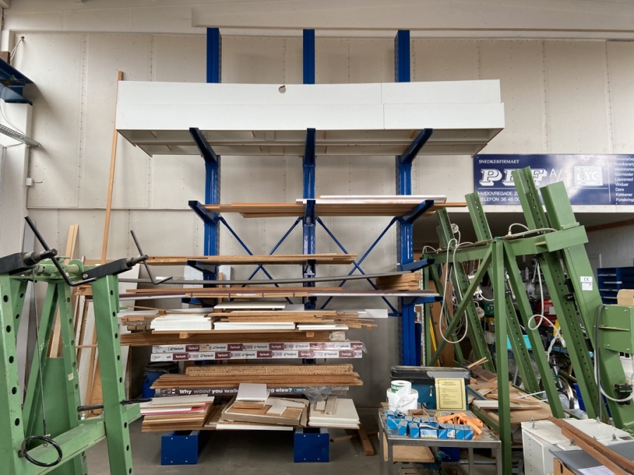 Klaravik auktioner - Gren Reol