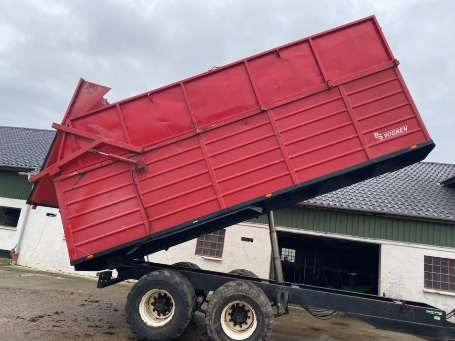 Klaravik auktioner - Vogn 20 tons