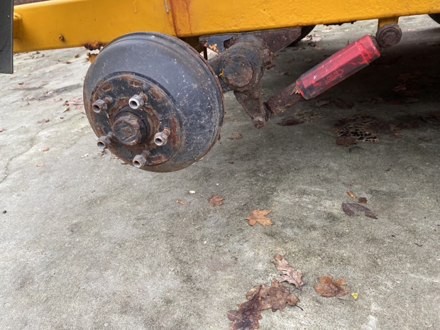 Klaravik auktioner - Saltspreder