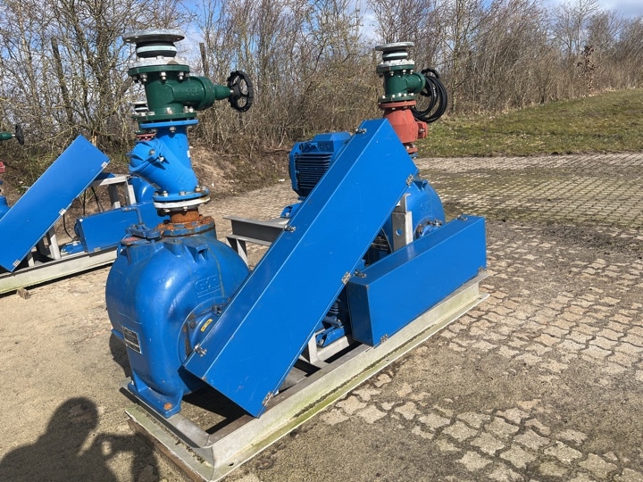 Klaravik auktioner - Pumpe anlæg