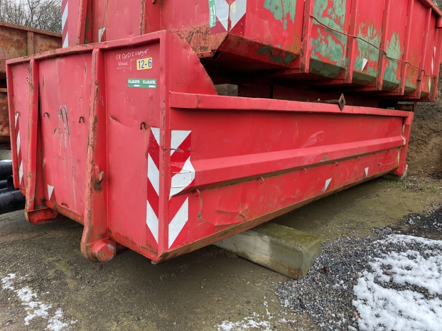 Klaravik auktioner - Åben container