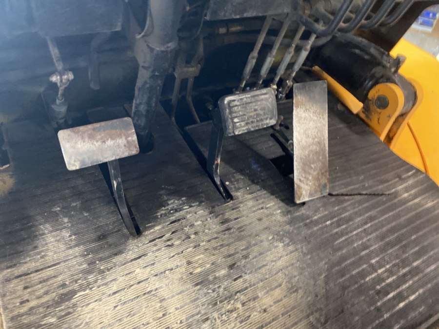 Klaravik auktioner - Truck