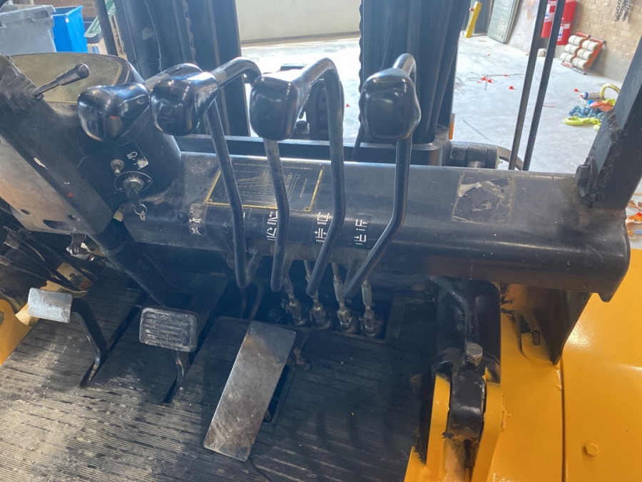 Klaravik auktioner - Truck