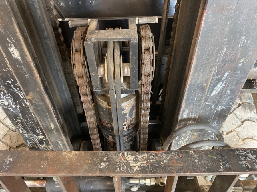 Klaravik auktioner - Truck