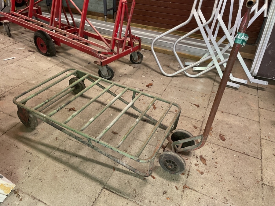 Klaravik auktioner - Transport vogn