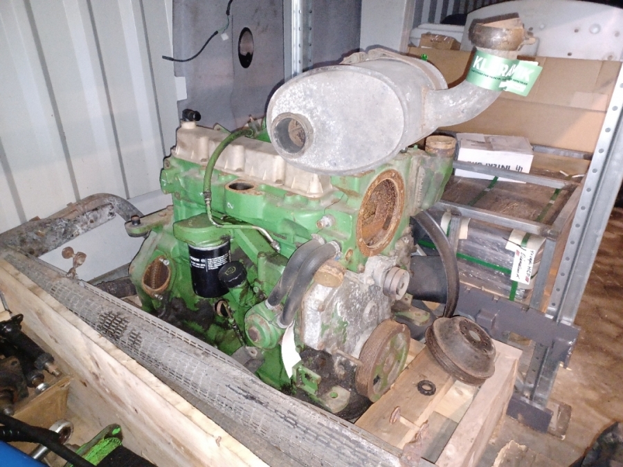 Klaravik auktioner - John Deere motor