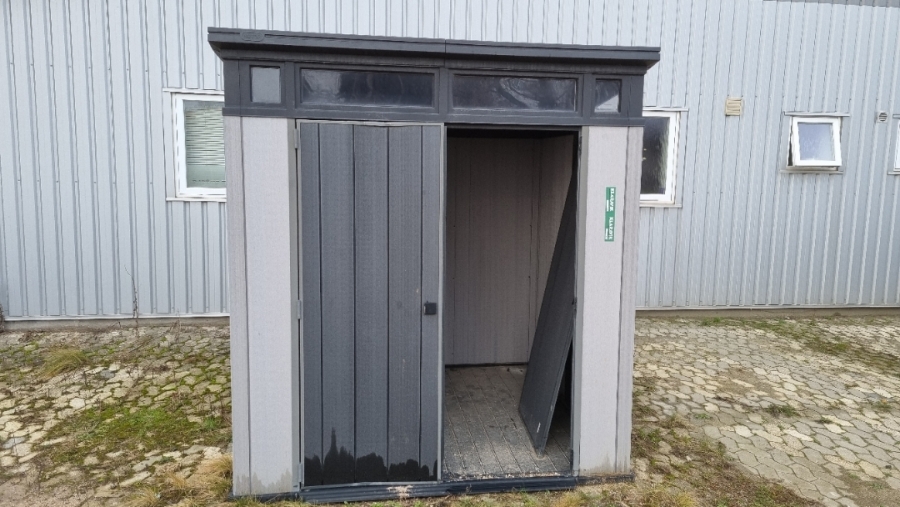 Klaravik auktioner - Skur 5 kvadratmeter