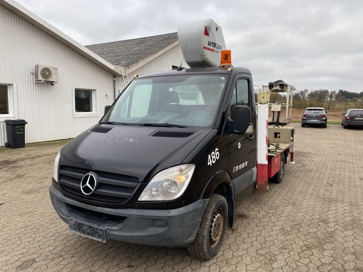 Klaravik auktioner - Liftbil