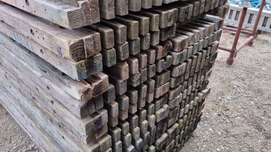 Klaravik auktioner - Treller