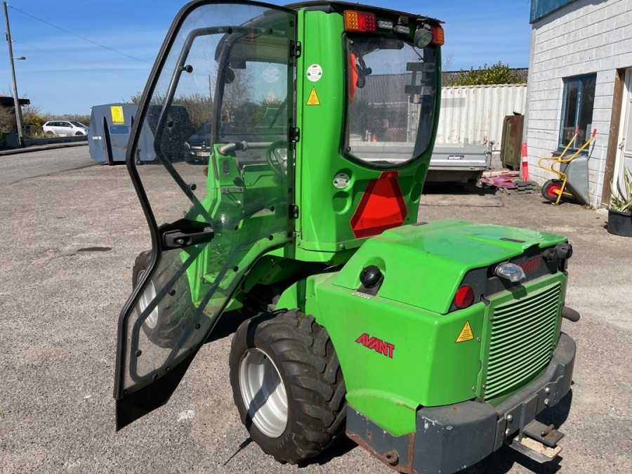 Klaravik auktioner - Avant 750