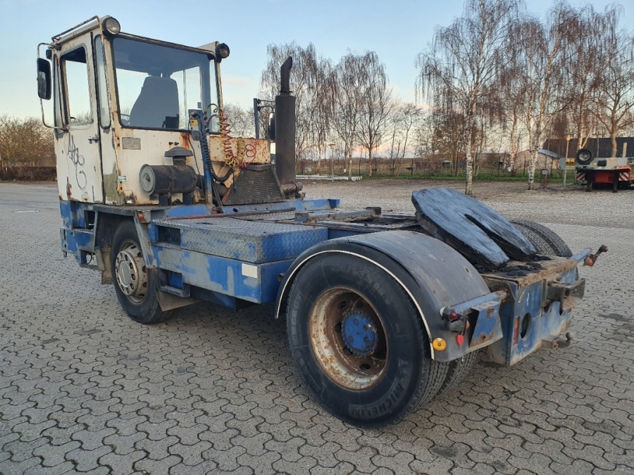 Klaravik auktioner - Terminal trækker