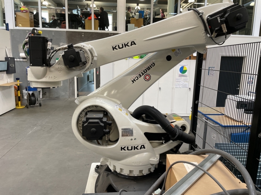 Klaravik auktioner - Robot