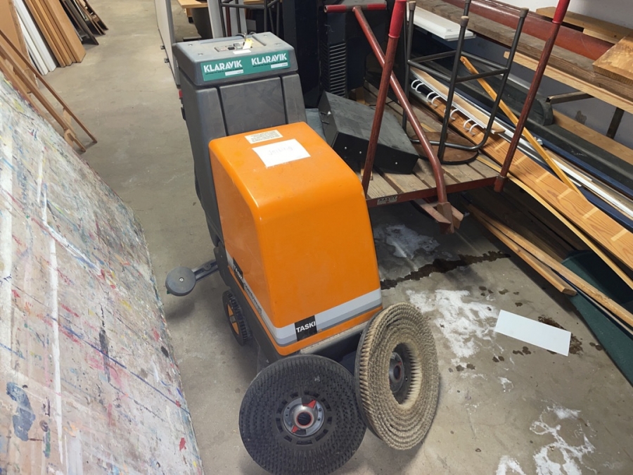 Klaravik auktioner - Gulv vasker