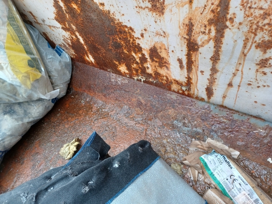 Klaravik auktioner - Container