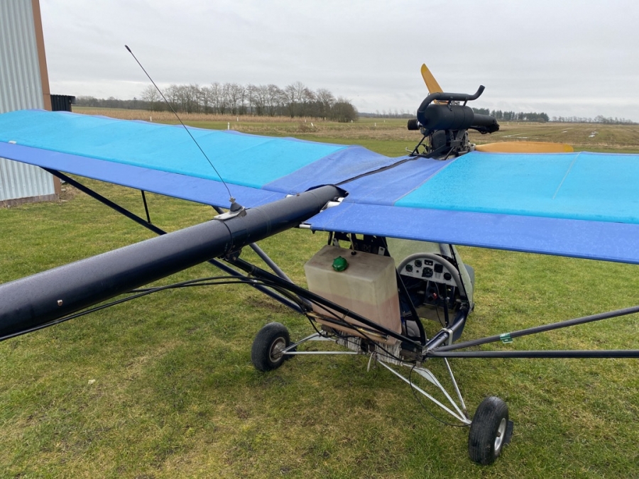 Klaravik auktioner - Flyver