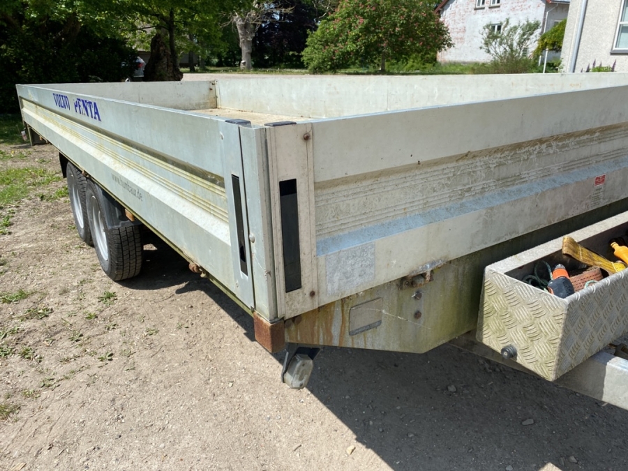 Klaravik auktioner - Trailer