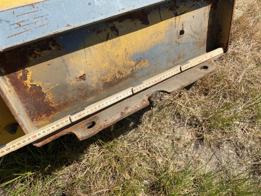 Klaravik auktioner - Kædegraver