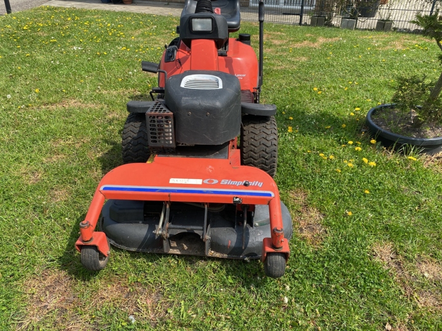 Klaravik auktioner - Havetraktor