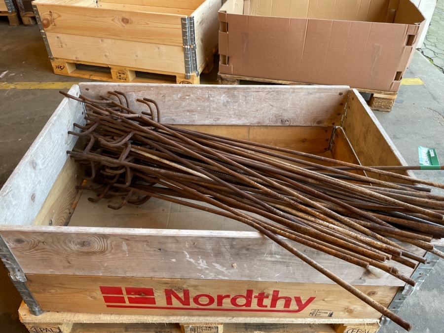 Klaravik auktioner - Kabel spyd