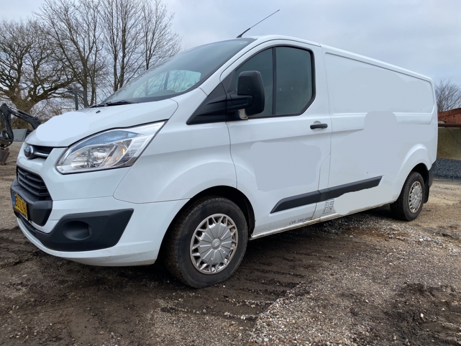 Klaravik auktioner - Varebil