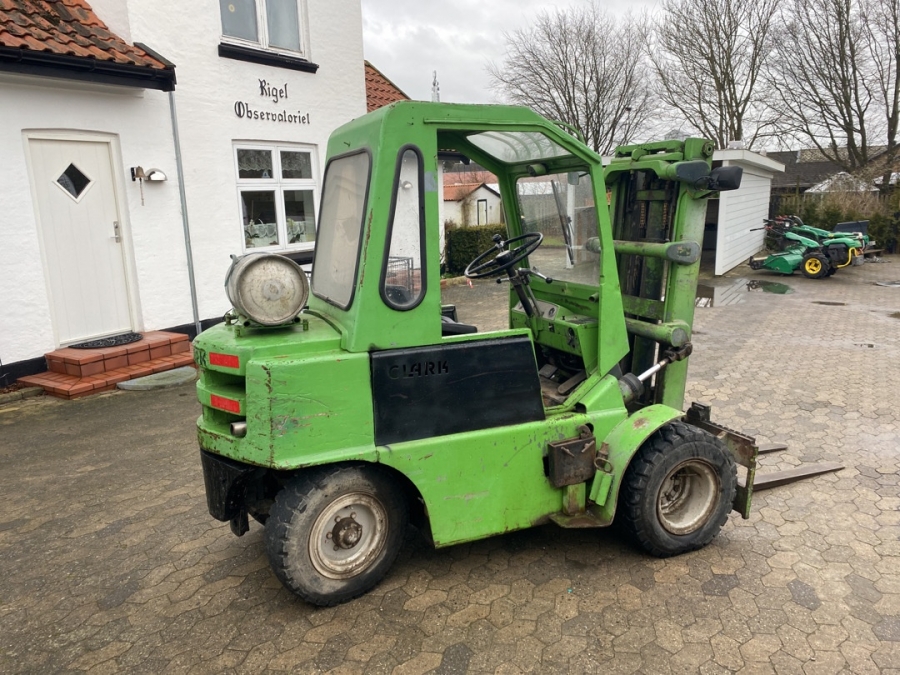 Klaravik auktioner - Truck