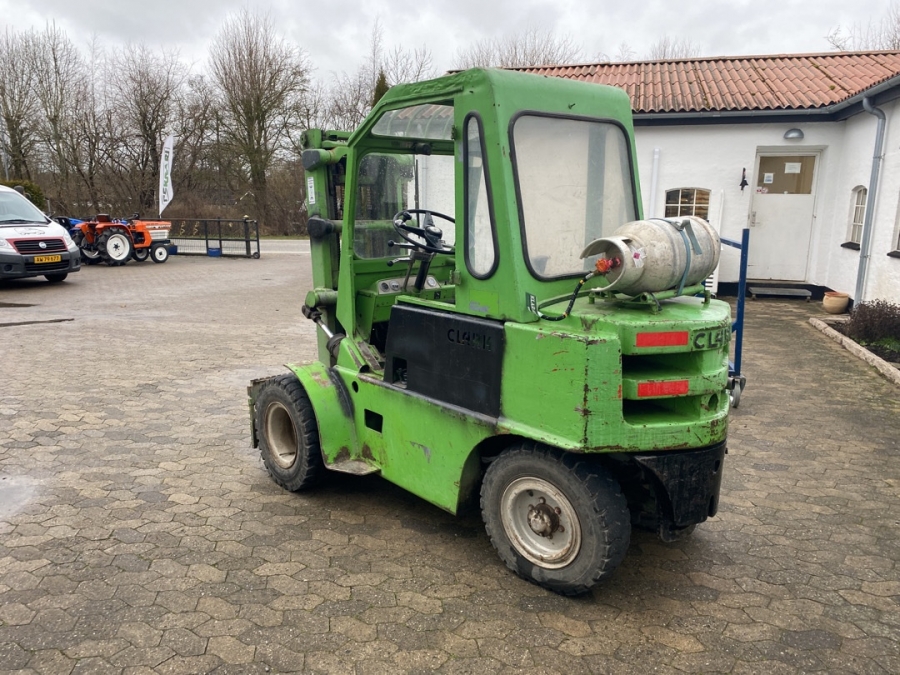 Klaravik auktioner - Truck