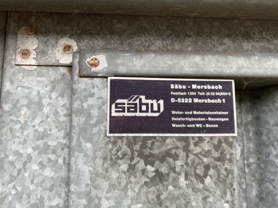 Klaravik auktioner - Letvægts container