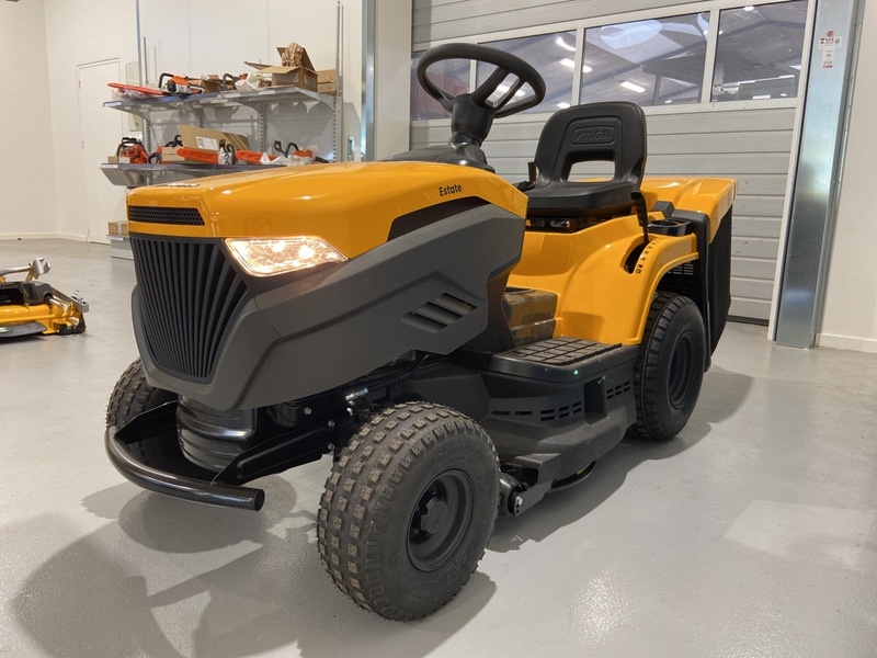 Klaravik auktioner - Havetraktor Stiga