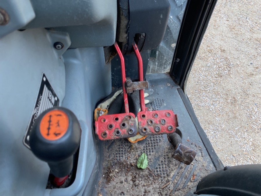 Klaravik auktioner - Traktor