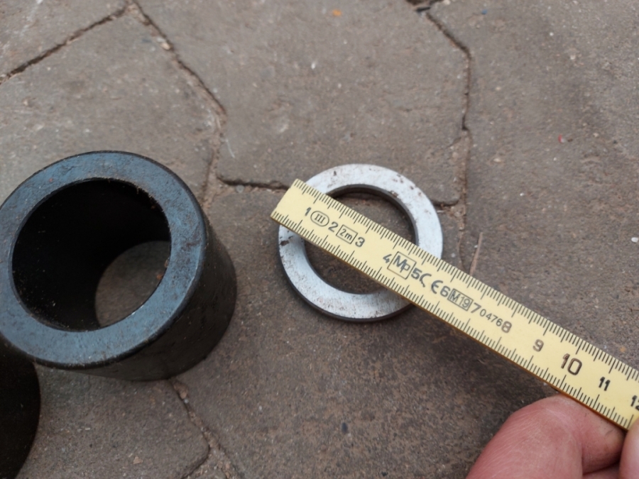 Klaravik auktioner - Centreringsringe til fræser