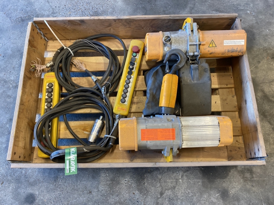 Klaravik auktioner - Kraner