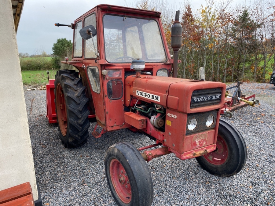 Klaravik auktioner - Volvo 430 Traktor