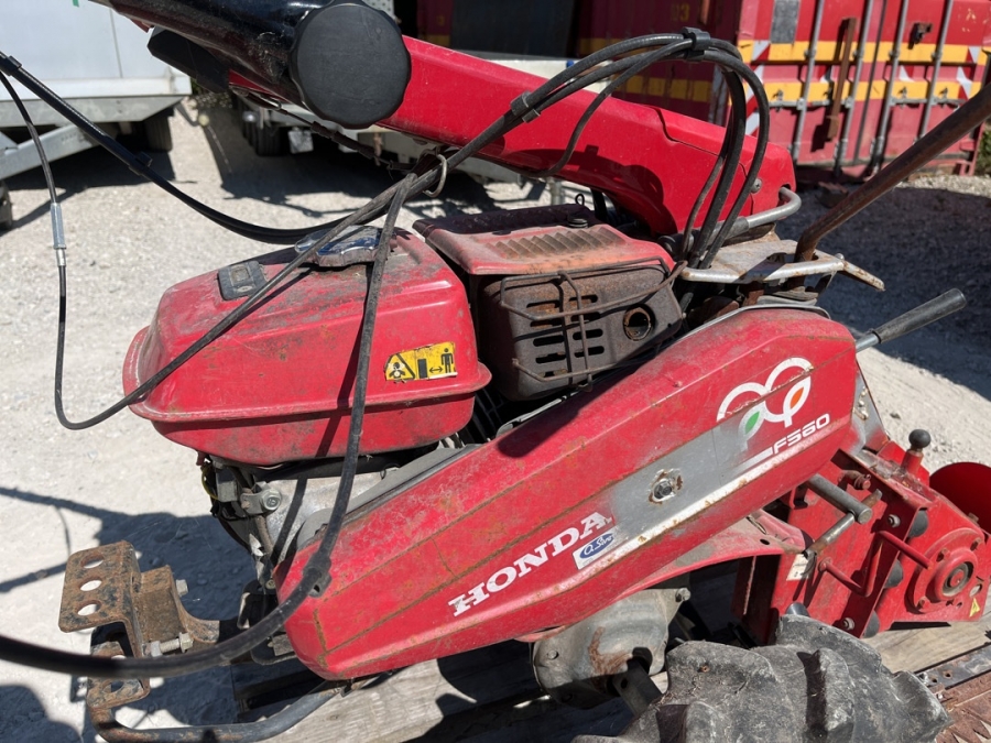 Klaravik auktioner - Honda F560 2-hjulet traktor