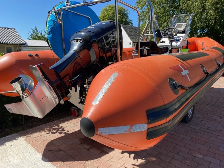 Klaravik auktioner - Rib båd