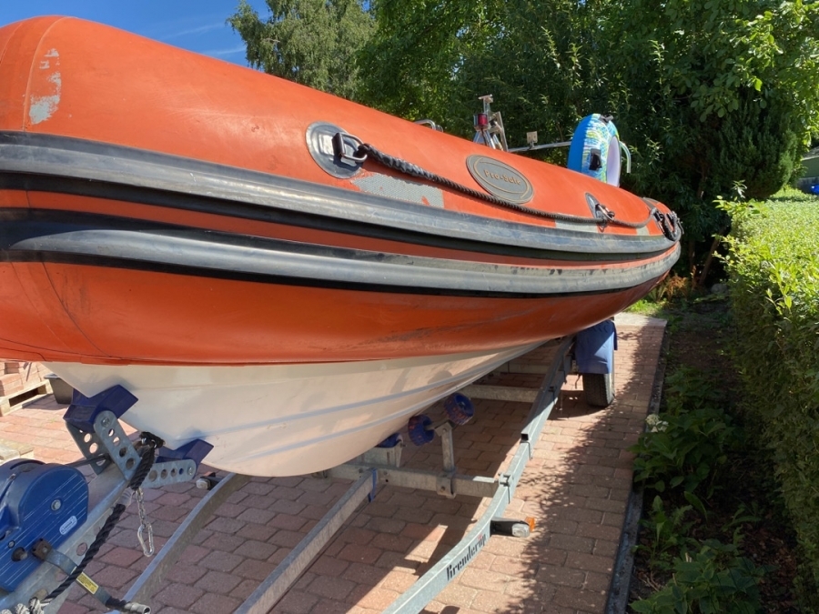 Klaravik auktioner - Rib båd