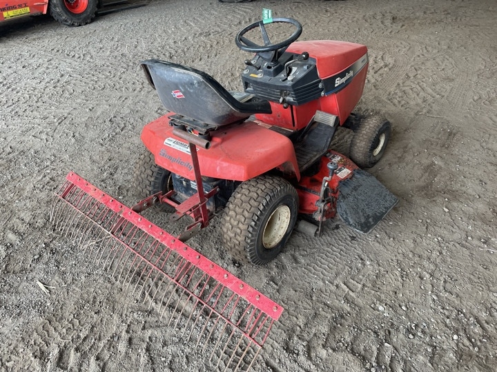 Klaravik auktioner - Havetraktor