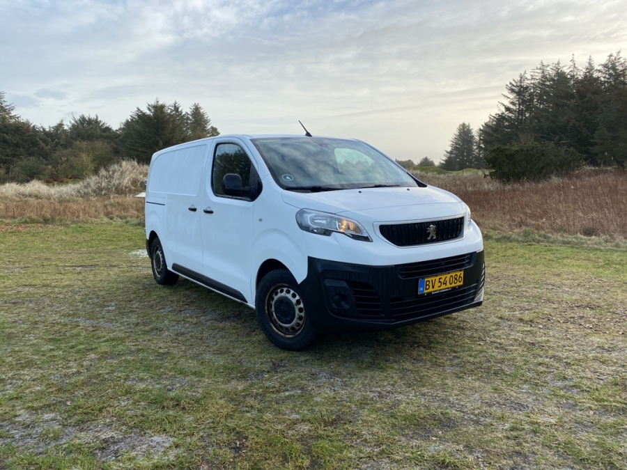 Klaravik auktioner - Varevogn