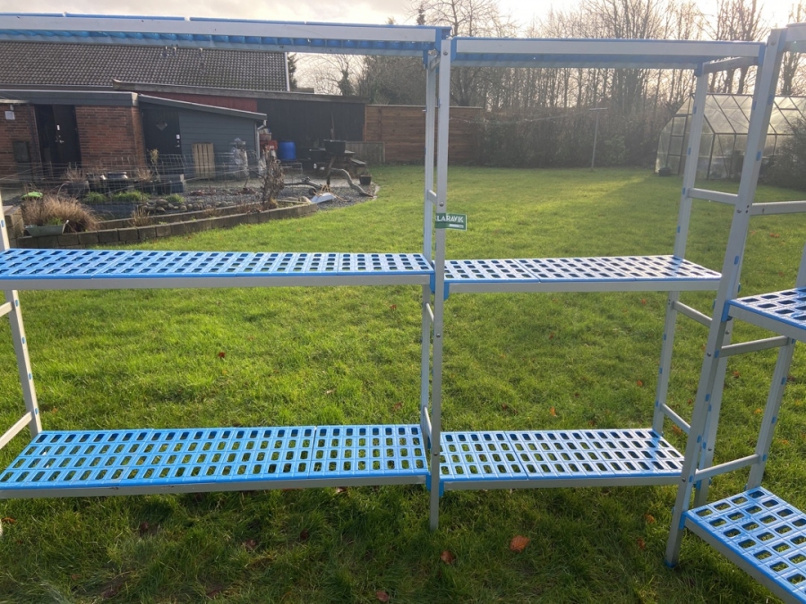 Klaravik auktioner - Reoler