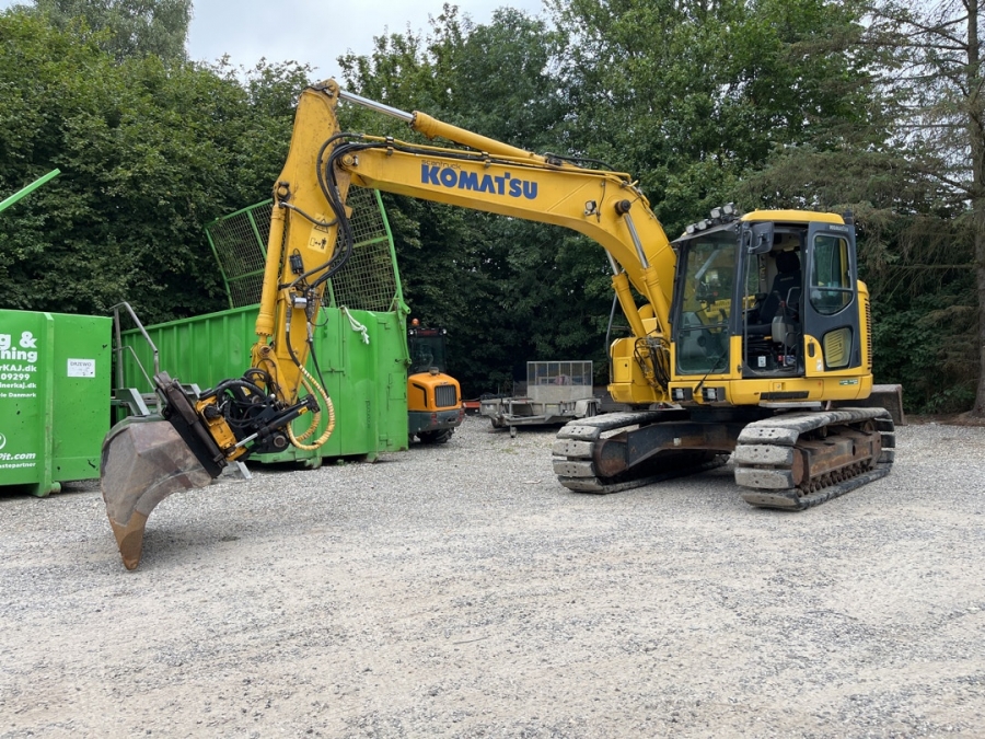 Klaravik auktioner - Gravemaskine 15 Ton