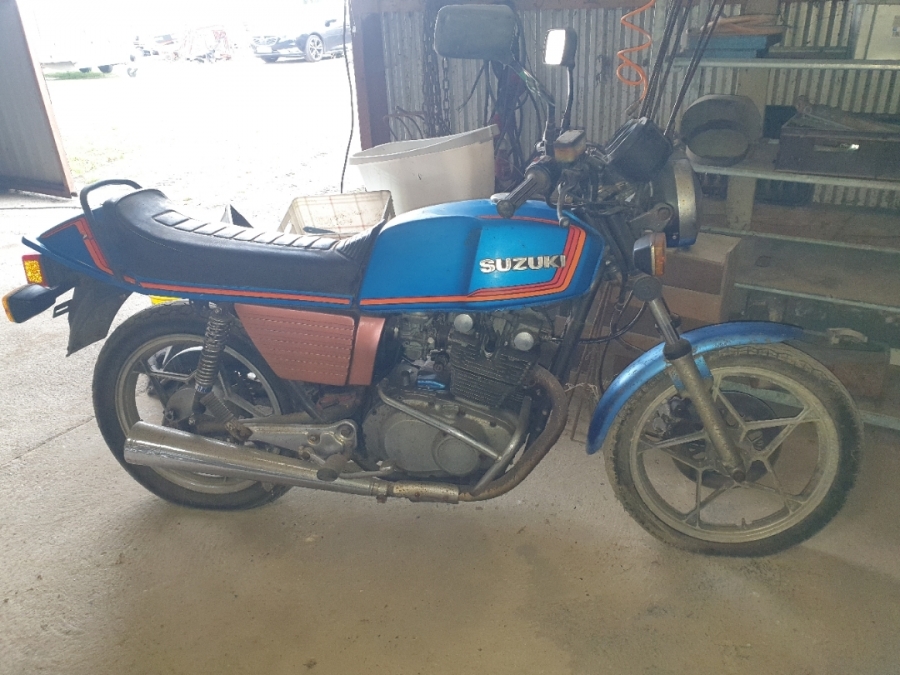 Klaravik auktioner - SUZUKI GS 450 (Rep)