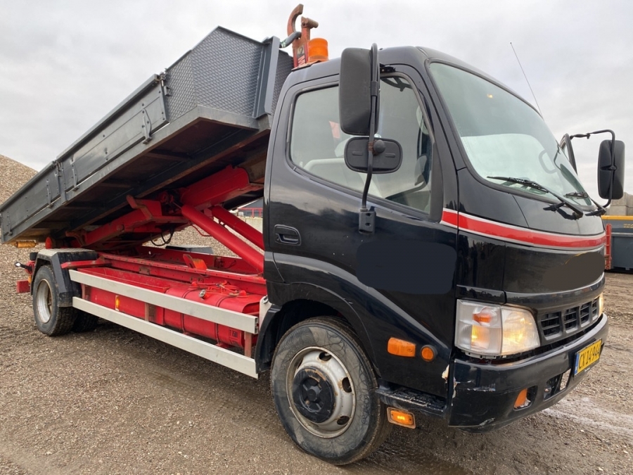 Klaravik auktioner - Lastbil med kroghejs