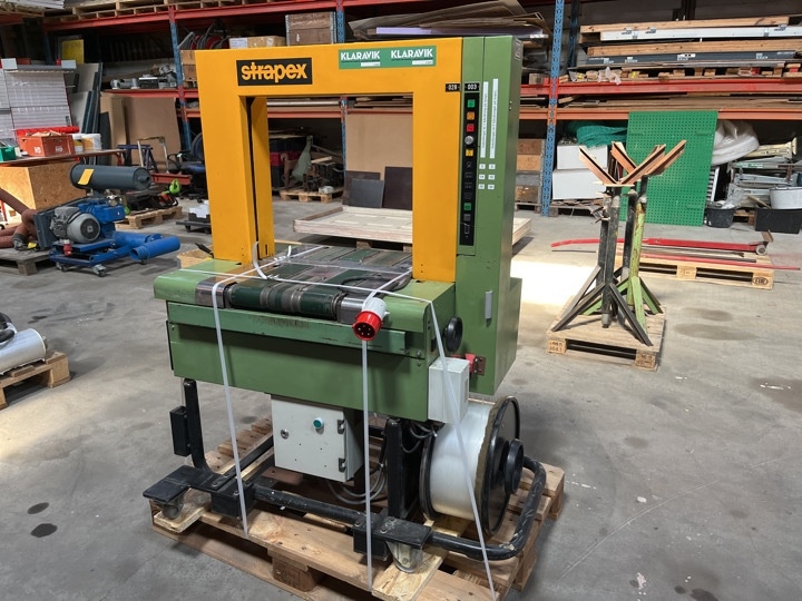 Klaravik auktioner - Strapex maskine