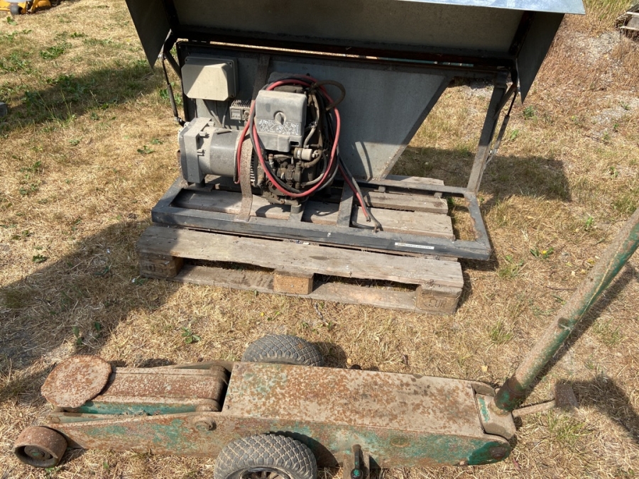 Klaravik auktioner - Generator