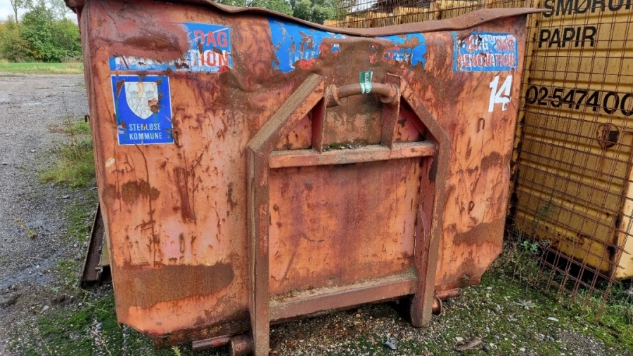 Klaravik auktioner - Container