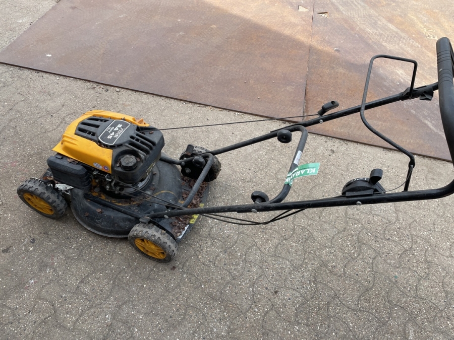 Klaravik auktioner - Plæneklipper