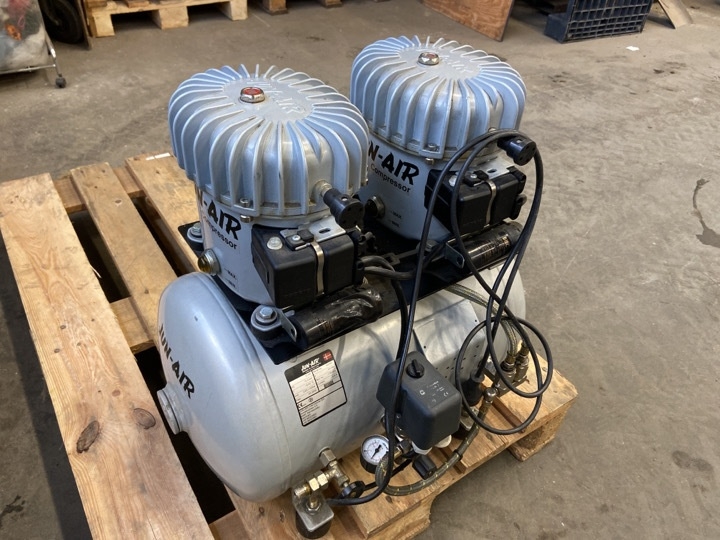 Klaravik auktioner - JUN-AIR