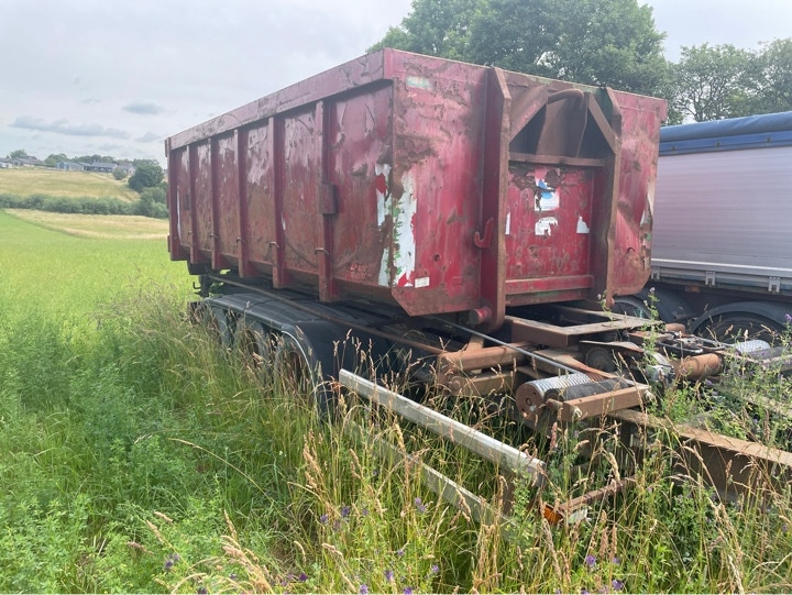 Klaravik auktioner - Container trailer