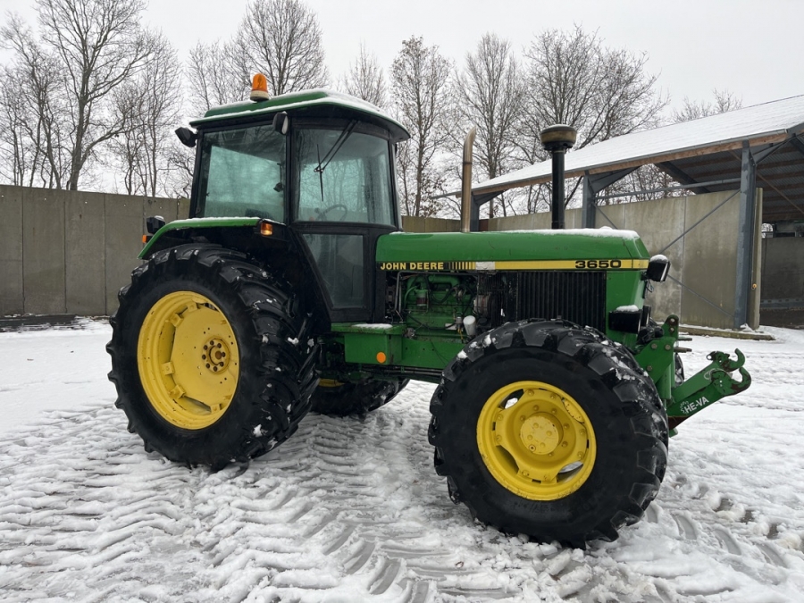 Klaravik auktioner - Traktor